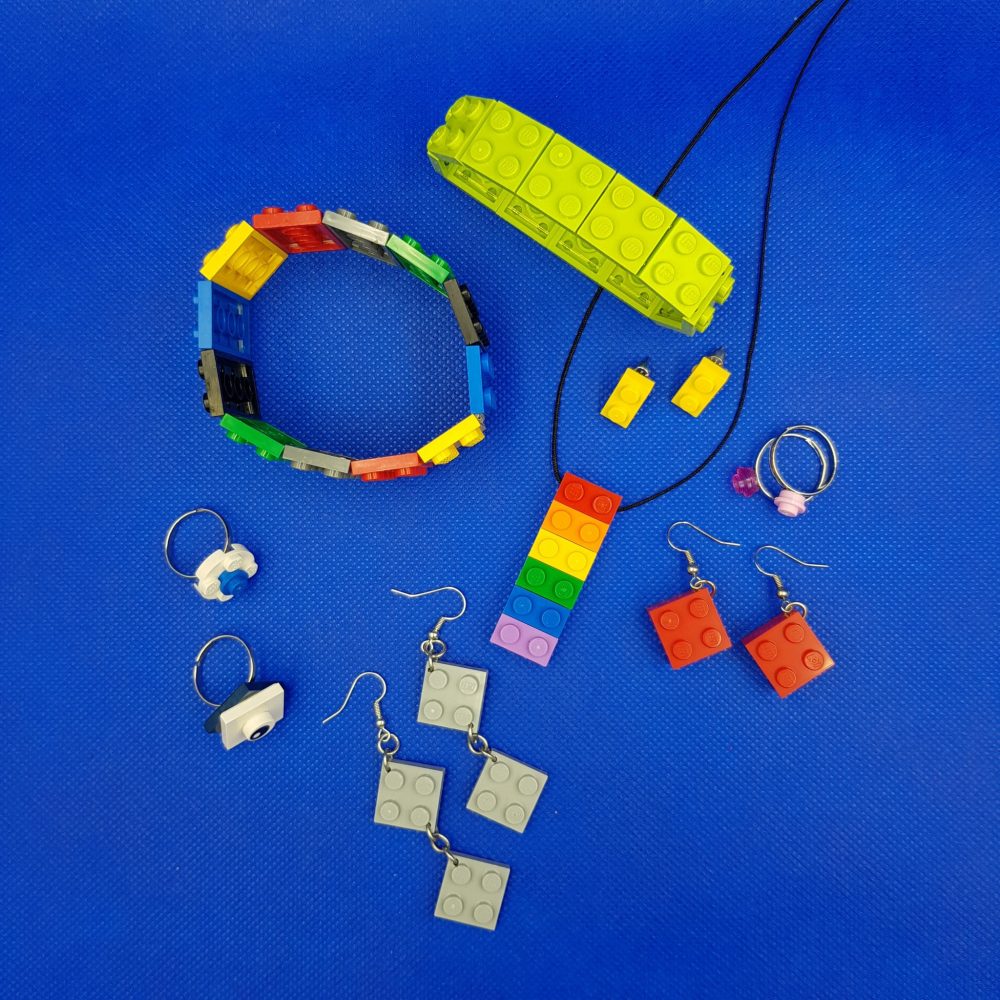 Home - ThinkBricks - Handcrafted cool gifts from bricks!