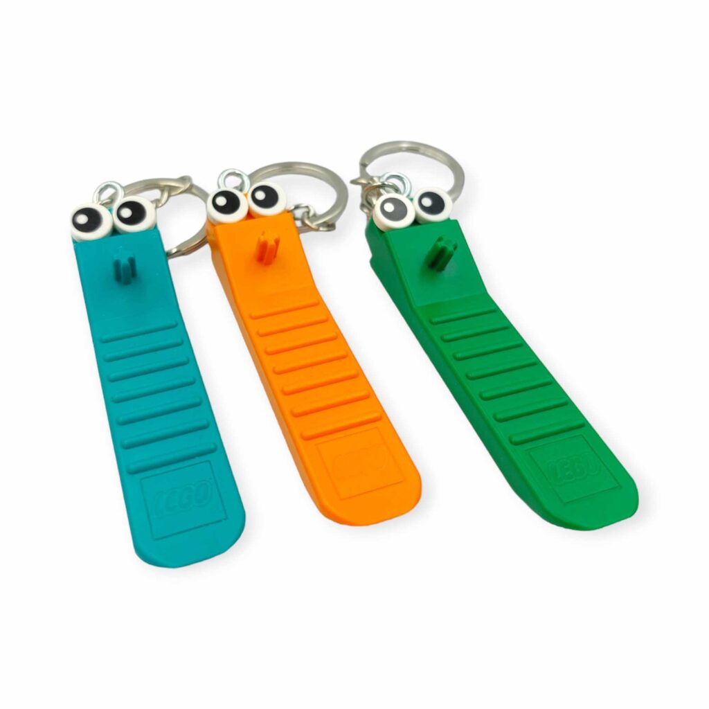 Brick separator keychain - ThinkBricks - AFOL gift - For your brand new ...